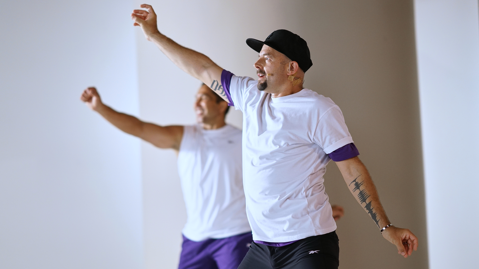 Les Mills Low Impact: Dance 1 | Virtual Exercises | Yes.Fit