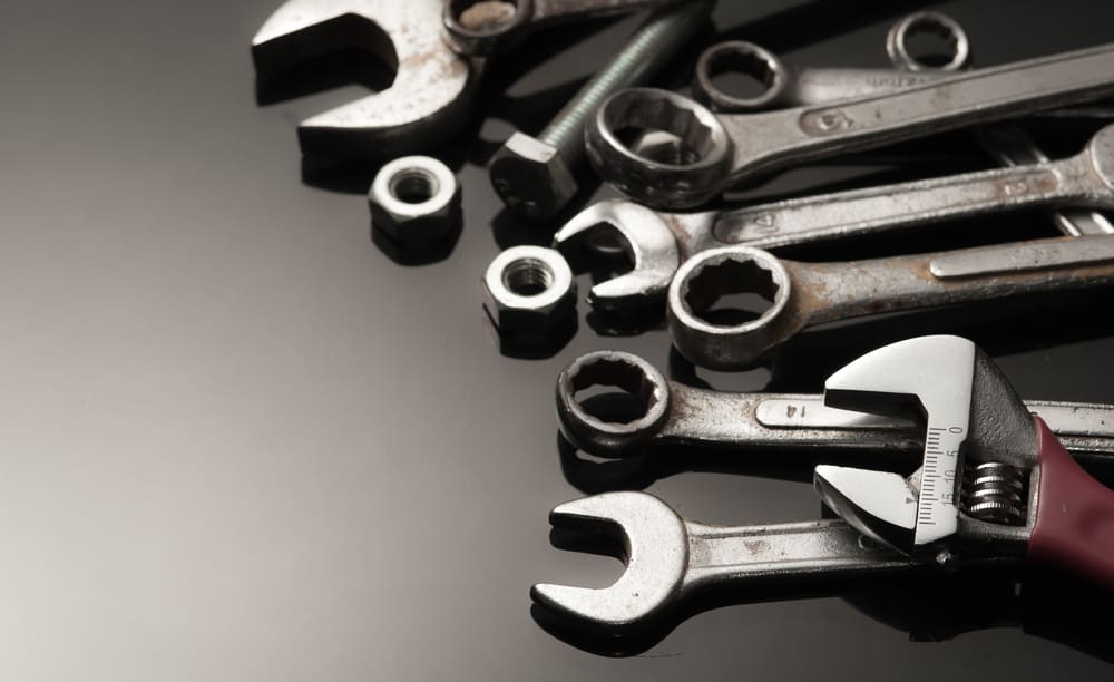 10 Tools Every Professional Automotive Technician Needs | YourMechanic ... 10 Tools Every Professional Automotive Technician Needs | YourMechanic ...
