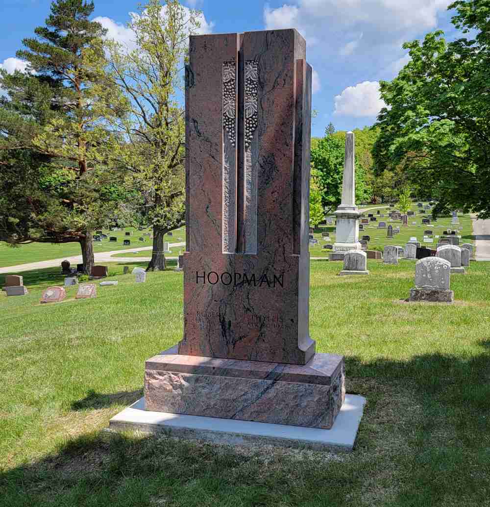 Upright Memorials Gallery | Sheboygan Monument & Stone Works