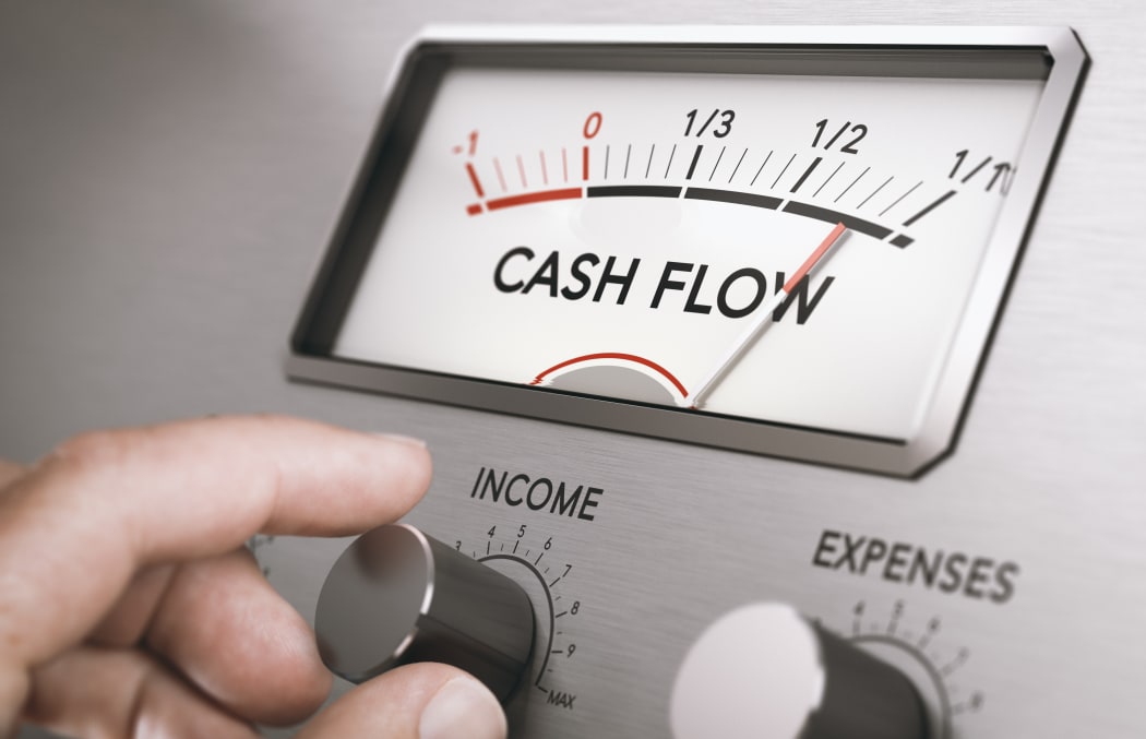 6 Tips for Retailers to Increase Cash Flow Now | ZenBusiness