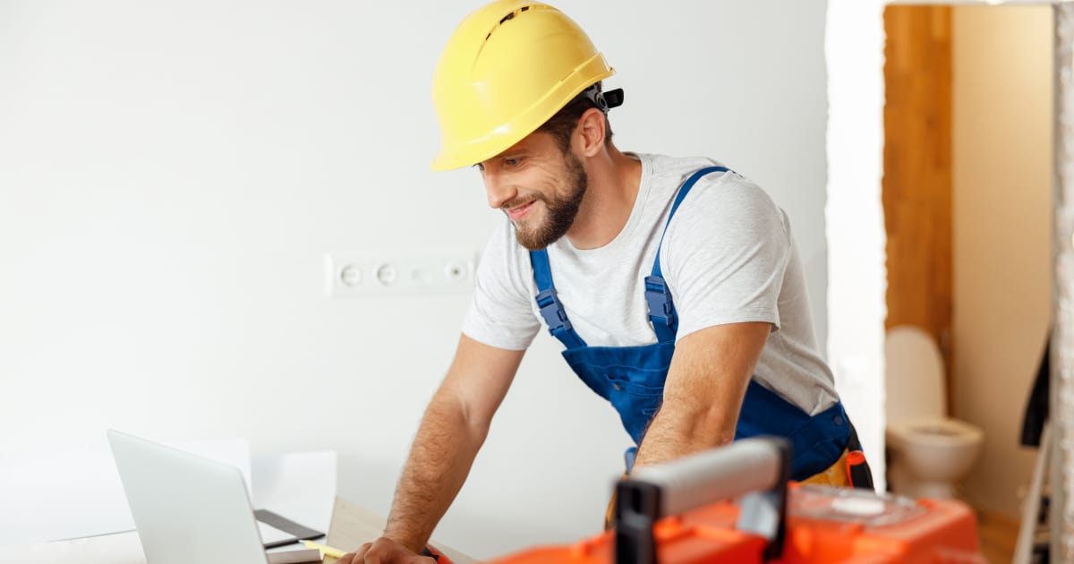 Starting an Electrician Business | ZenBusiness
