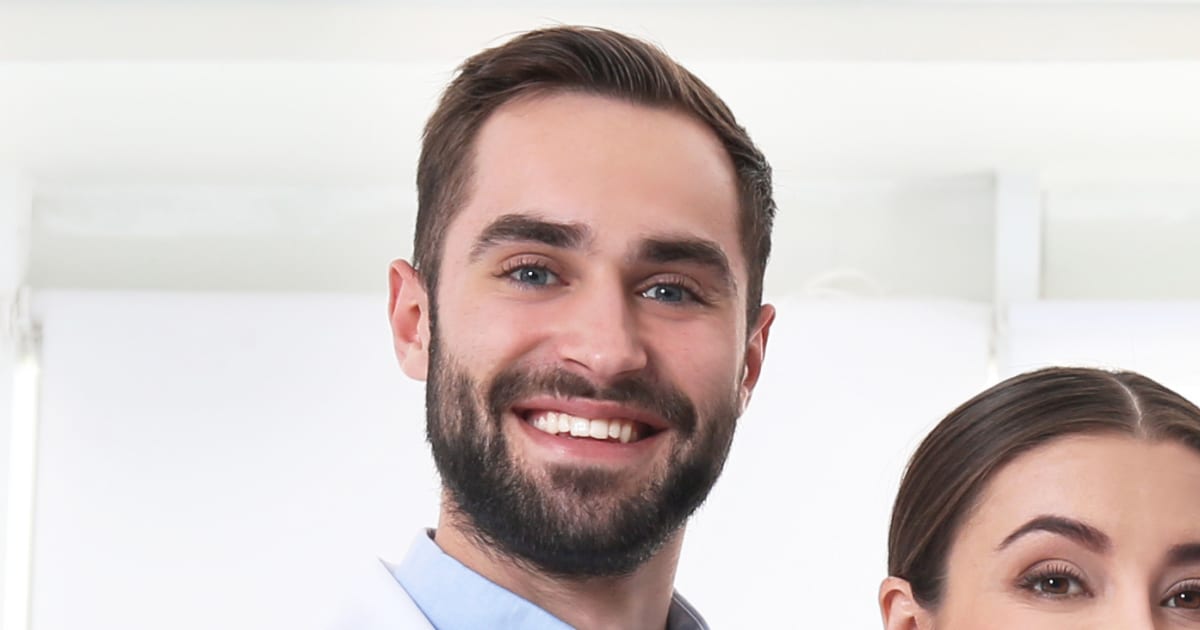 How to Create an LLC for Dentists & Doctors | ZenBusiness