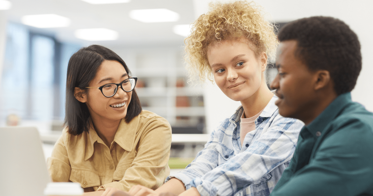 Business Ideas for Teen Entrepreneurs to Learn and Earn | ZenBusiness