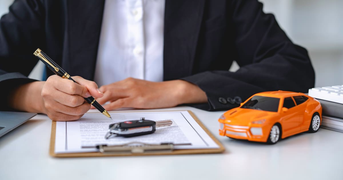 6 Tips To Help You Register A Company Car | ZenBusiness