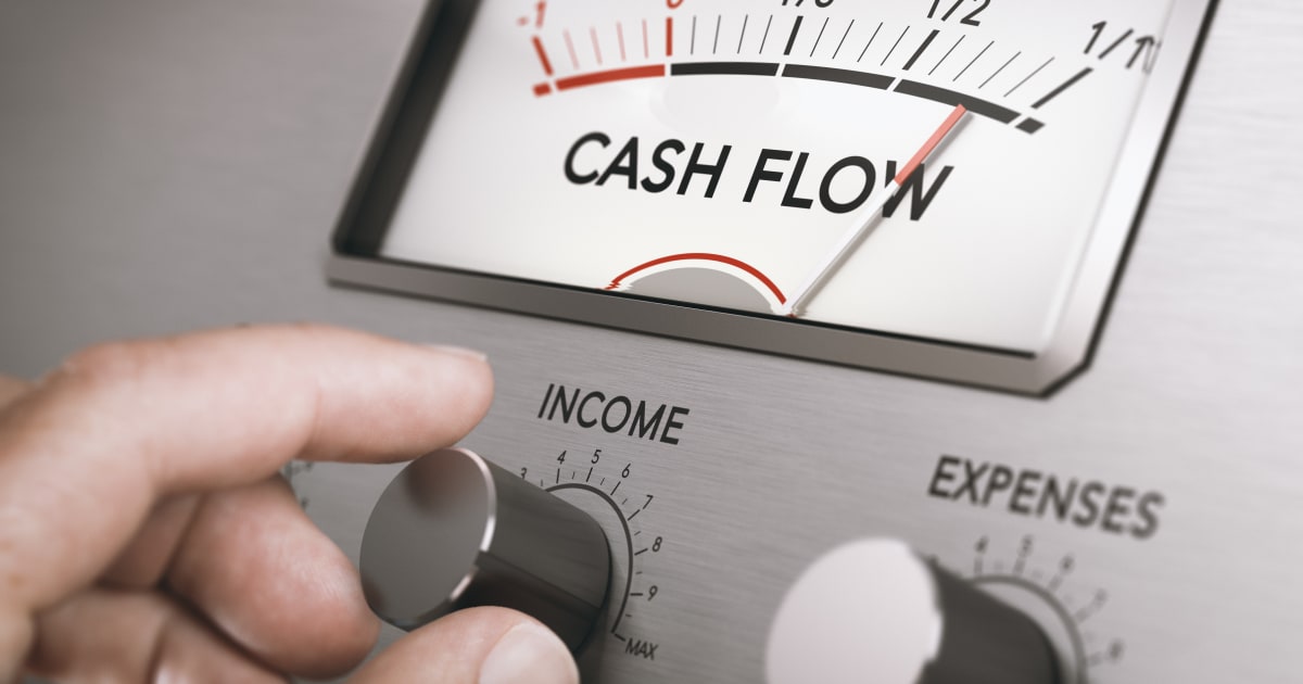 6 Tips for Retailers to Increase Cash Flow Now | ZenBusiness