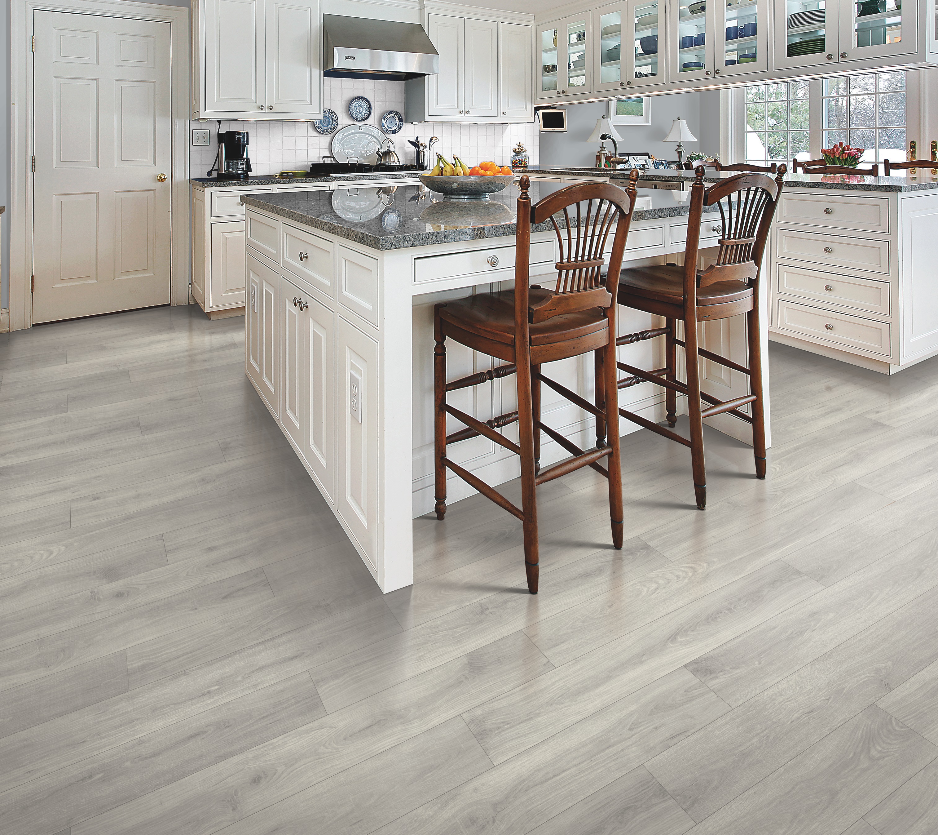 Mohawk RevWood Select - Rare Vintage - Ashlar Oak from Znet Flooring