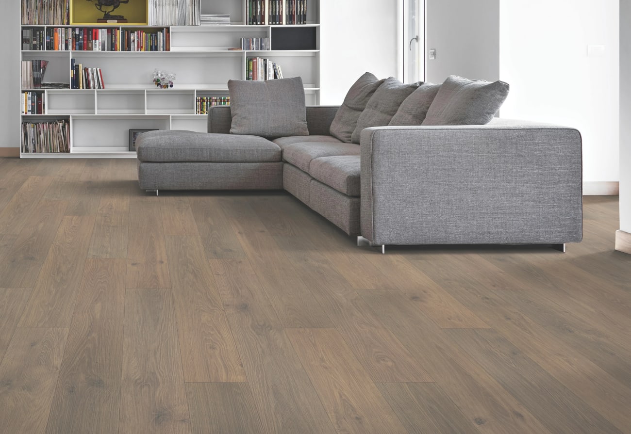 Mohawk RevWood Select Light Truffle Oak - Premium Laminate