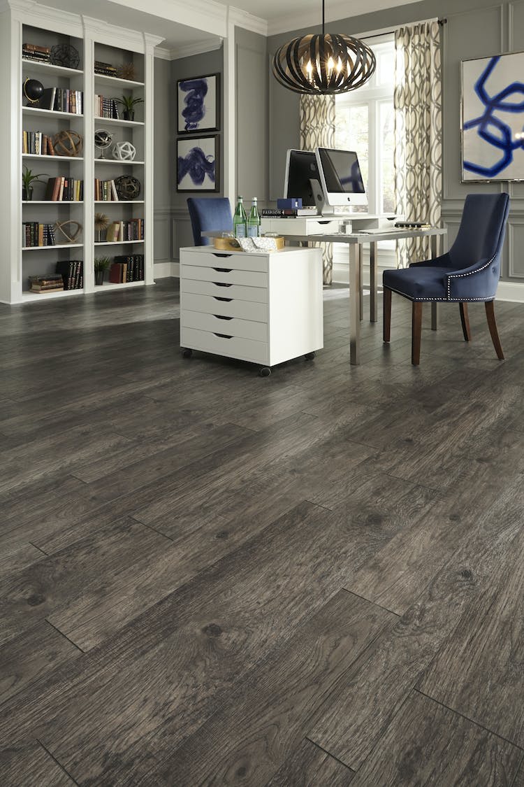 Mannington - ADURA APEX - Hilltop Trail from Znet Flooring