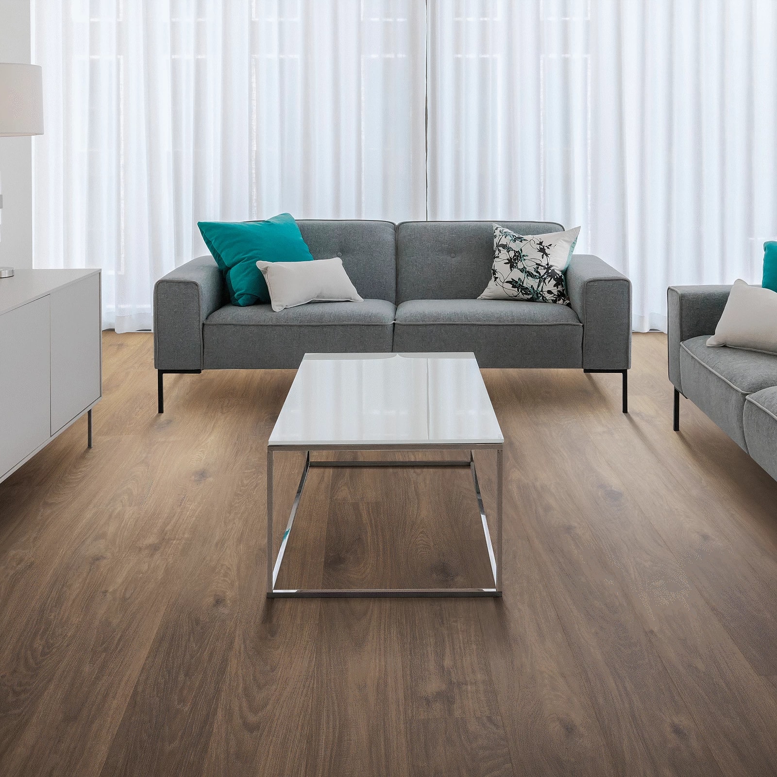 Mohawk RevWood Plus Rustic Forest Oak - Premium Laminate