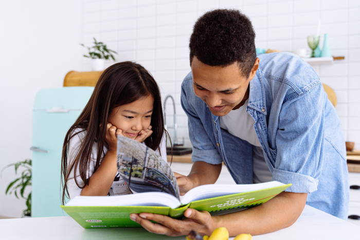 How to Encourage Kids to Read? | 10 Easy Ways for Motivation